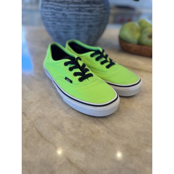 Vans | Shoes | Vans Neon Green Off The Wall Sneakers Era Mens 5 Womens ...